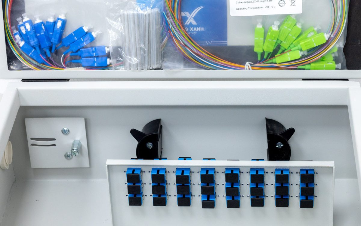 Hộp phối quang ODF 24FO Ngoài trời kim loại (Loại mới) - VTXVN